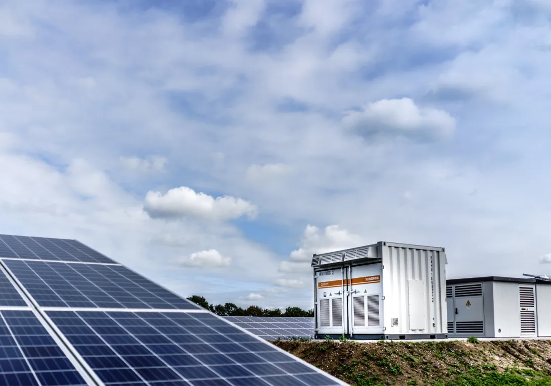 Our Services | Energy-io's Comprehensive Renewable Energy Solutions